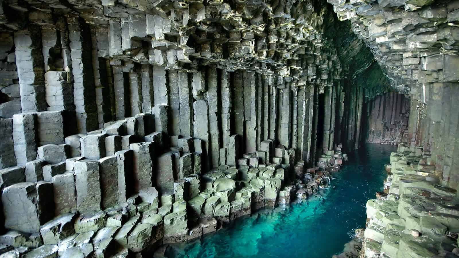 These Are The World's Most Amazing Caves You Can Visit Today - Placeaholic